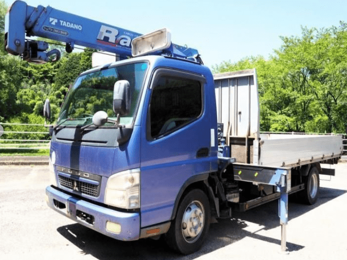 MITSUBISHI Canter 3-stage crane